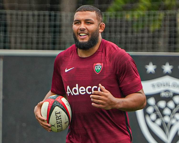 [INTERVIEW] Lewis Ludlam : « Je jouerais même N°9 si Pierre me le ...